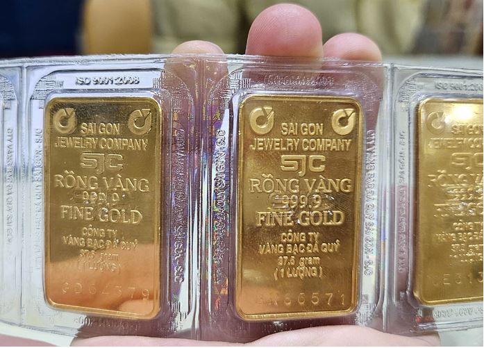 Sáng 13-12, giá vàng miếng SJC và vàng nhẫn cao nhất từ trước đến nay